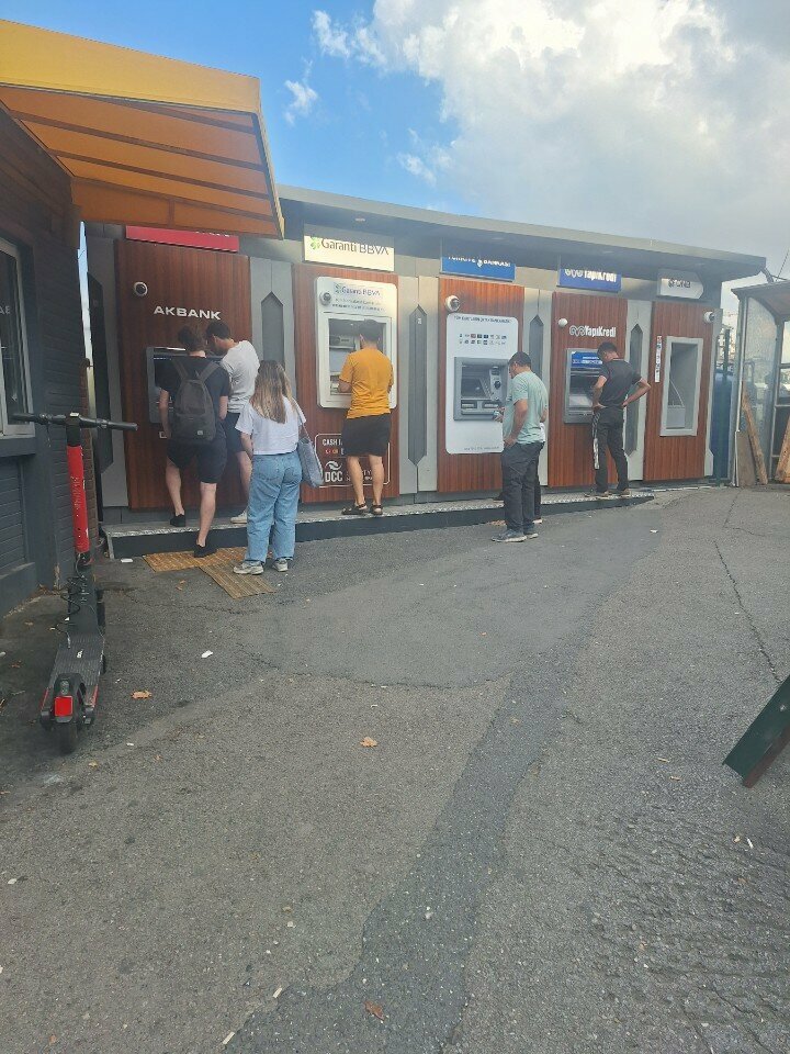 ATM'ler Vakıfbank ATM, İstanbul, foto