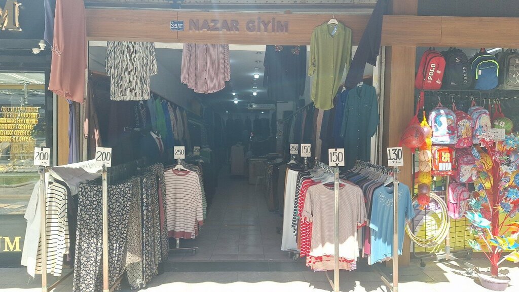 Giyim mağazası Nazar Giyim, Antalya, foto