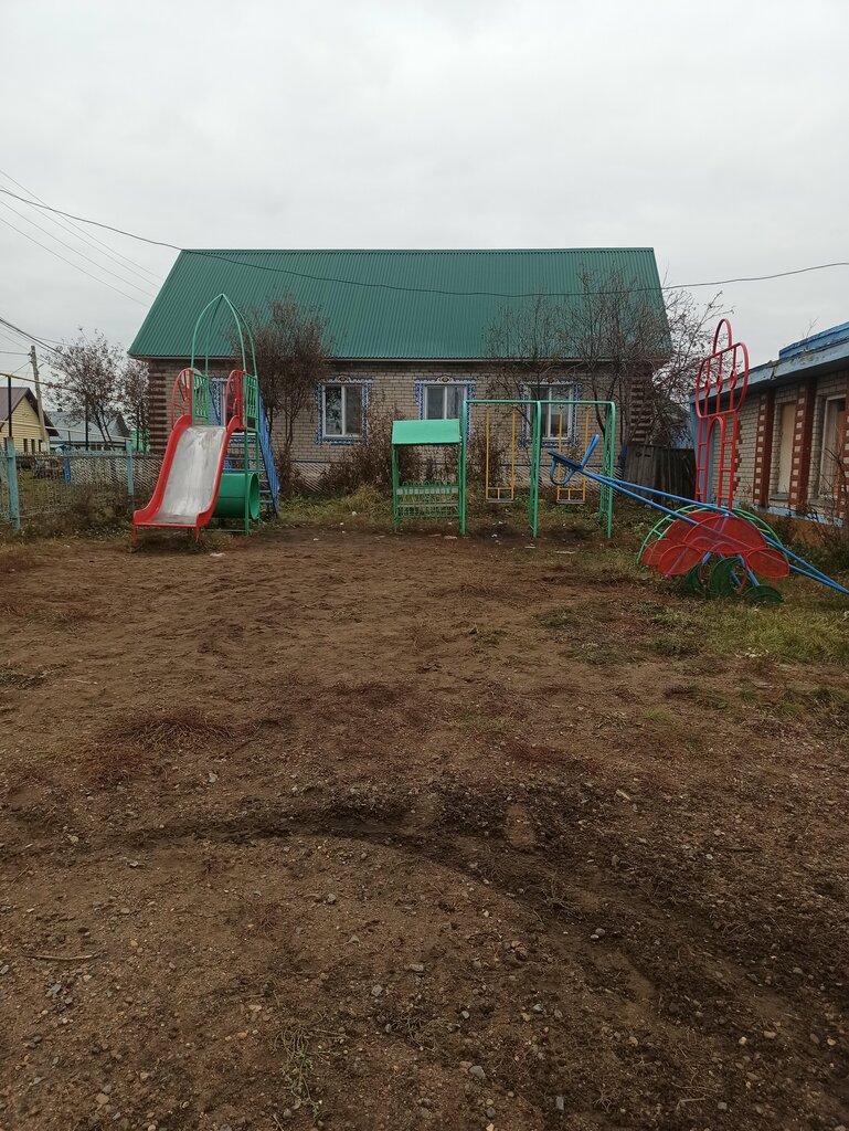 Oyun alanı Playground, Tataristan, foto