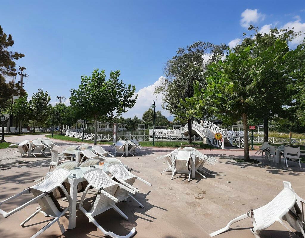 Kültür ve eğlence parkları Gölpark Çocuk Parkı, Pamukova, foto