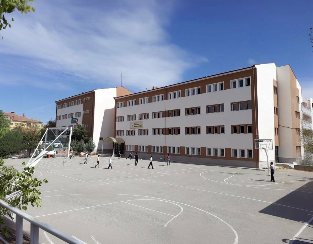 Lise Şehit Doğukan Tazegül Anadolu Lisesi, Ankara, foto