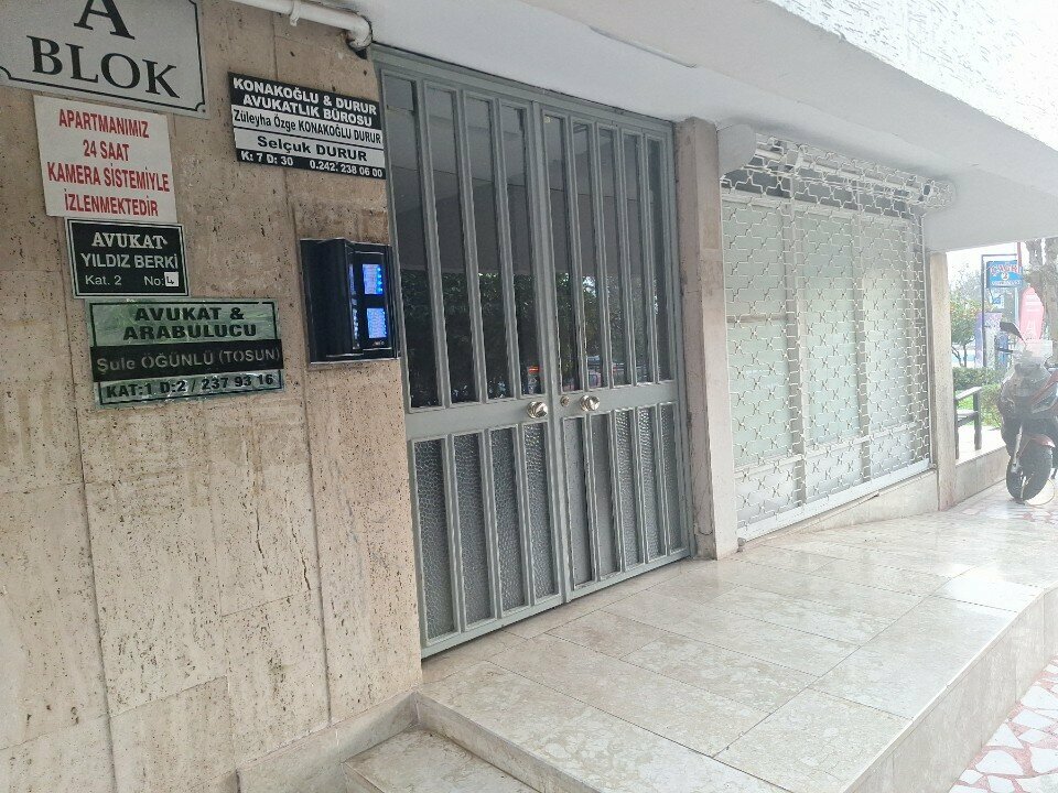 Avukatlar Avukat Şule Öğünlü, Antalya, foto