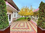 Мангал Хаус (ulitsa Klary Tsetkin No:1Б), kafe  Novoşahtinsk'ten