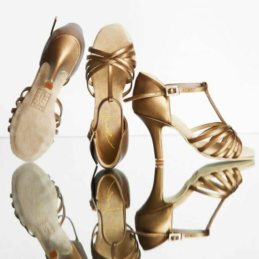 Ayakkabı mağazaları Marding Shoes Rus, Moskova, foto