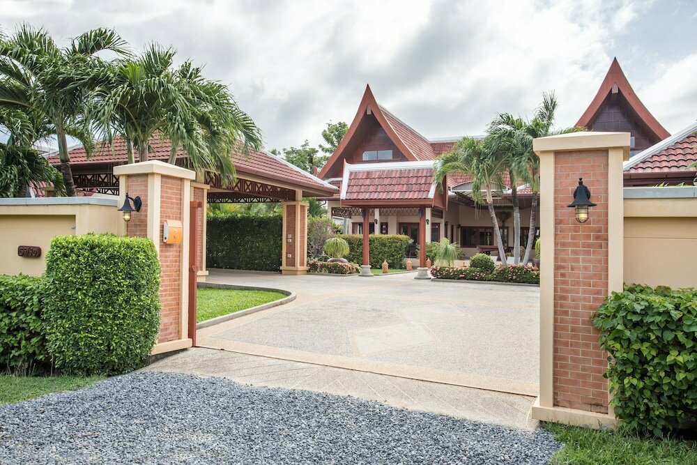 Otel Blissful Villa Felicity with Ample Space, Phuket Eyaleti, foto