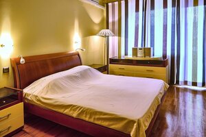 Baratero City Corner II Apartment (boulevard Bulgaria No:1, Sofia), otel  Sofya'dan