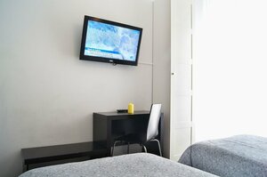 Hostal Cibeles (Provincia de Madrid, Calle del Barco, 25), otel  Madrid'den