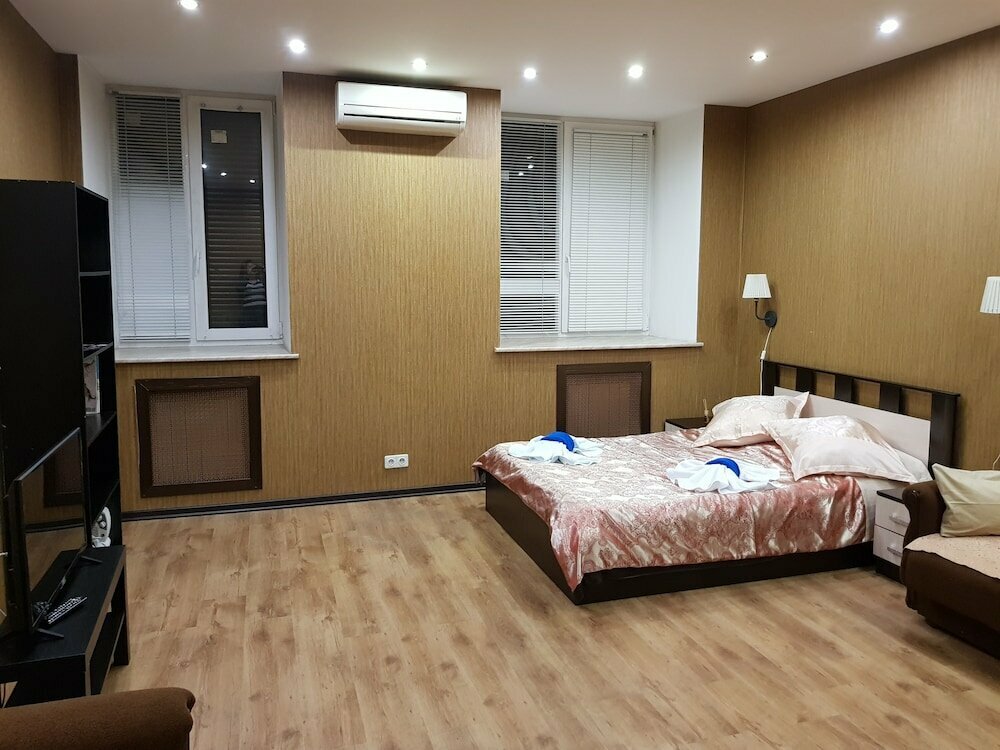 Daireler ES on 8-ya liniya V.O., Saint‑Petersburg, foto