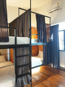 4Share Hostel - Adults Only (Sukhumvit Line, Ha Yaek Lat Phrao), otel  Bangkok'tan