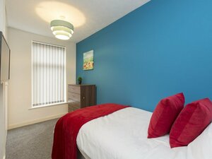 Townhouse Plus @ 40 West St (England, Cheshire County, Crewe, West Street), otel