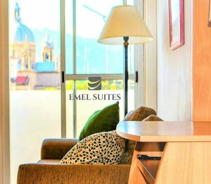 Emelsuites (Departamento Capital, La Rioja), otel  La Rioja'dan