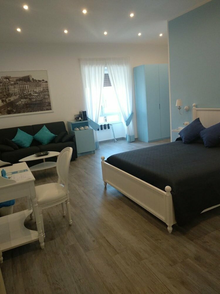 Otel Suite Napoletana, Napoli, foto