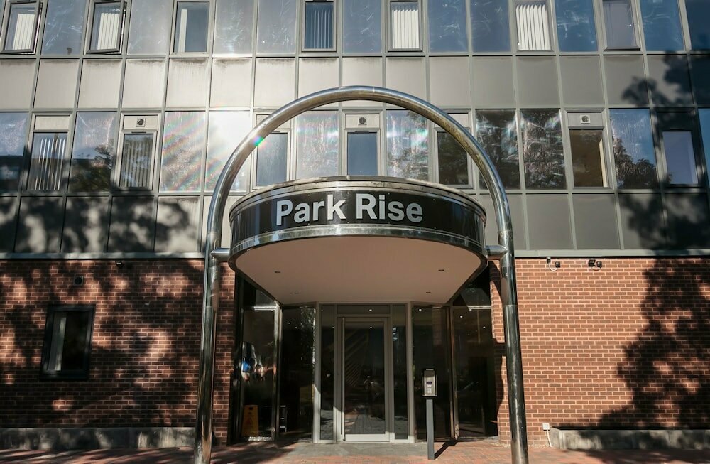 Otel Approved Serviced Apartments Park Rise, İngiltere, foto