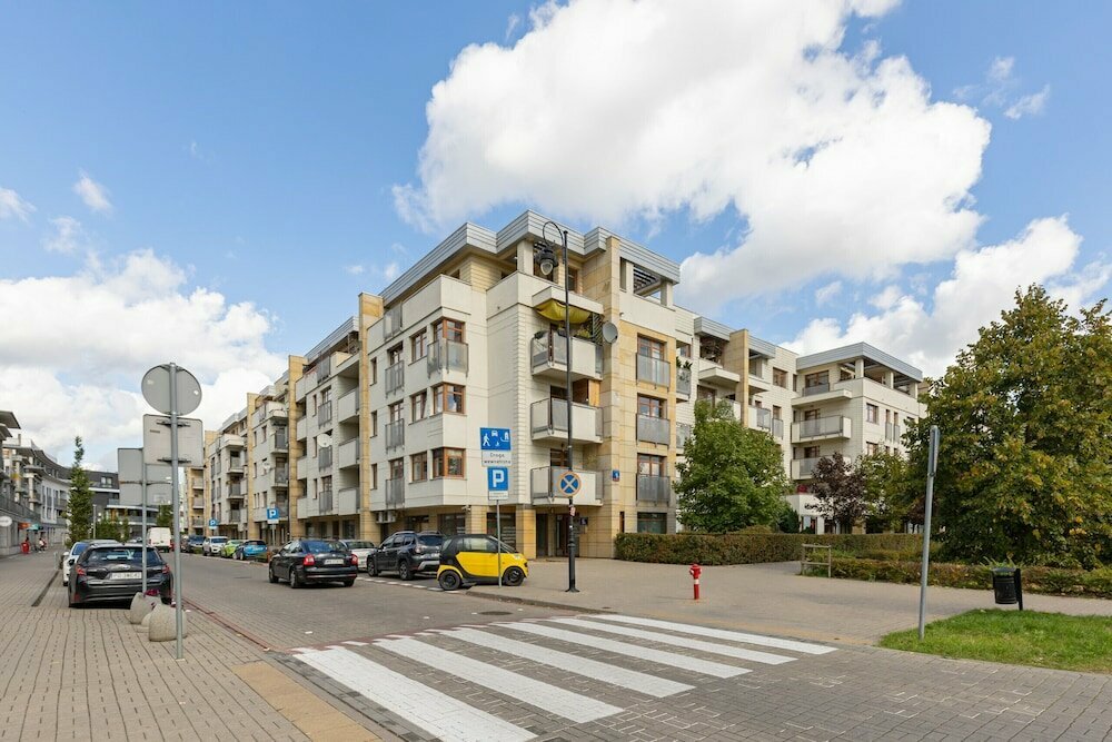 Otel Apartment Aleja Wilanowska by Renters, Varşova, foto