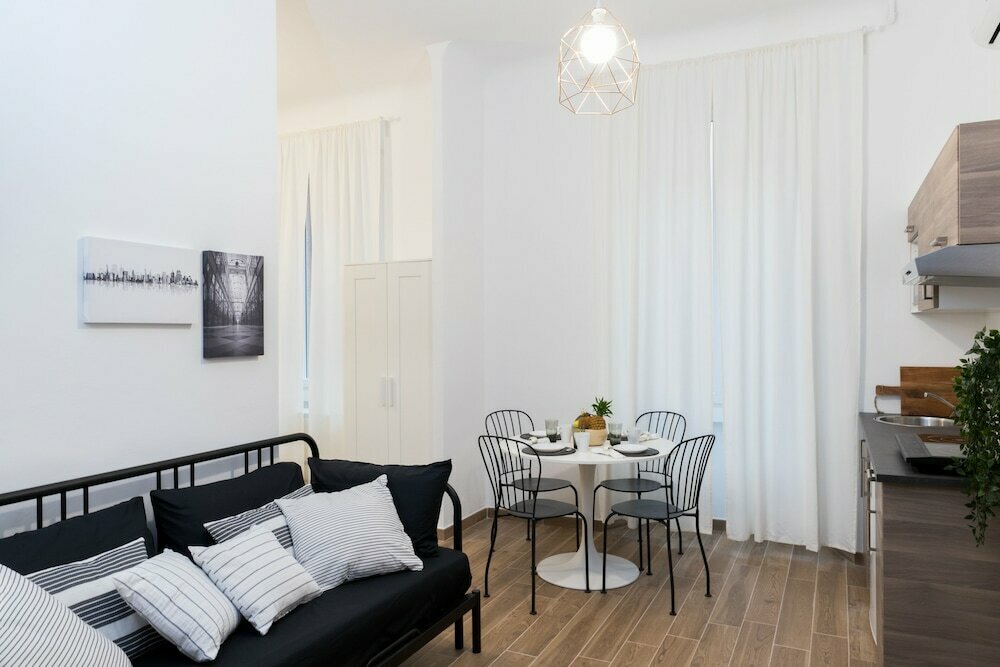 Kısa süreli konaklama Design Apartment Central Station, Milano, foto