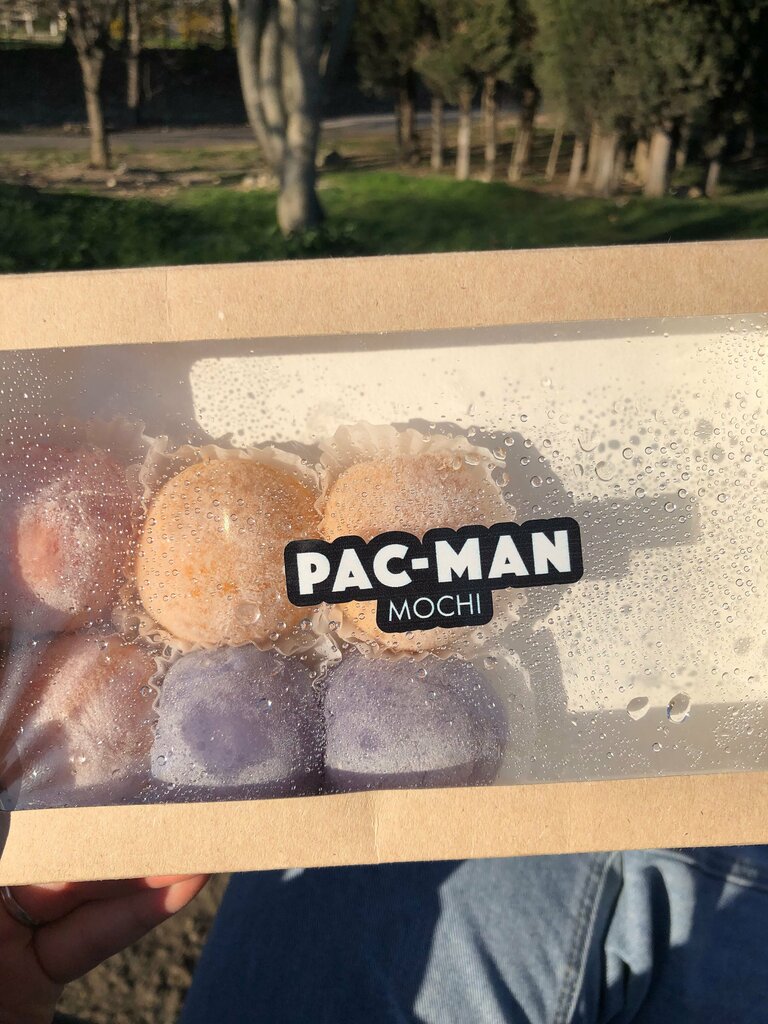 Gıda üreticileri Pac-man Mochi, Sevastopol, foto