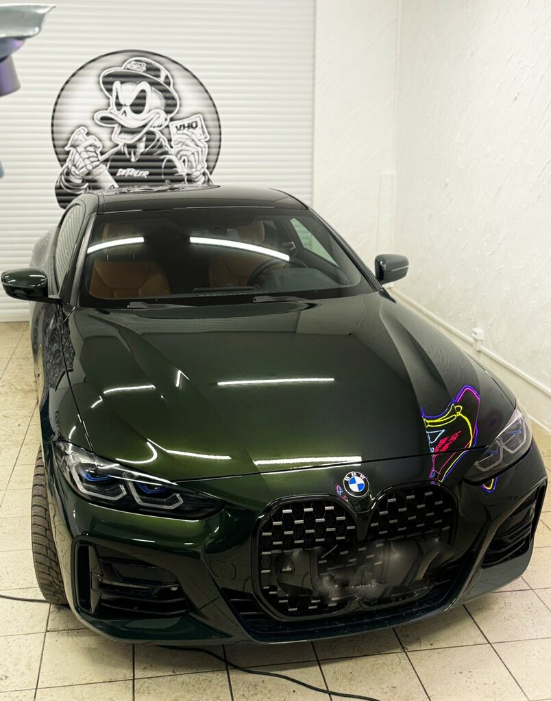 Araç film kaplama CustomWrap, Saint‑Petersburg, foto