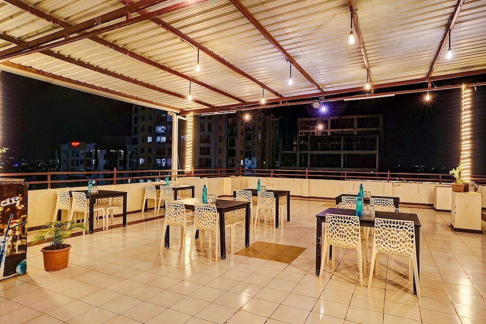 Otel Fabexpress Naman Paradise, Udajpur, foto