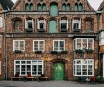 Hotel zum Heidkrug (Am Berge No:5, Lüneburg), otel  Luneburg'dan