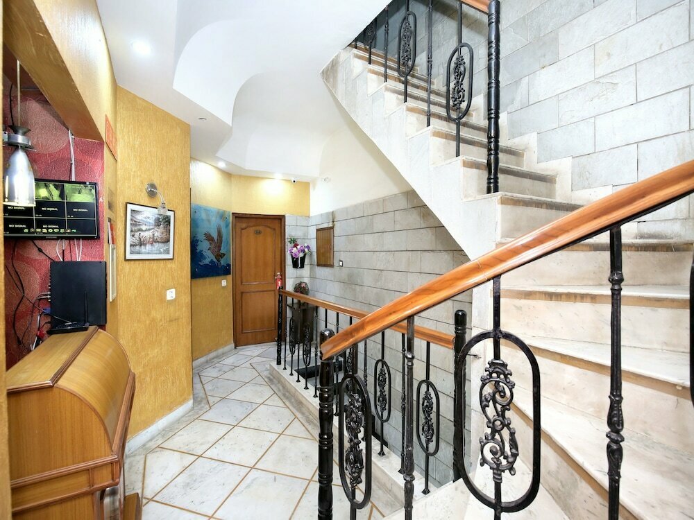 Otel Oyo 16376 Hotel Paras, Punjab, foto