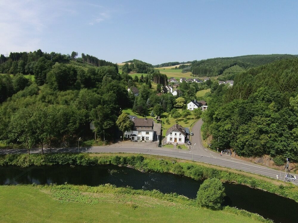 Otel Zum Lindenbaum, Kuzey Ren‑Vestfalya, foto