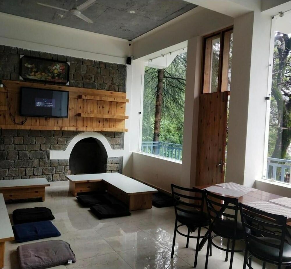 Otel White Water Inn McLeodganj, Dharamsala, foto
