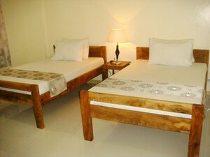 Hem Apartelle (Ilocos Region, Ilocos Sur, City of Vigan), otel  Vigan'dan