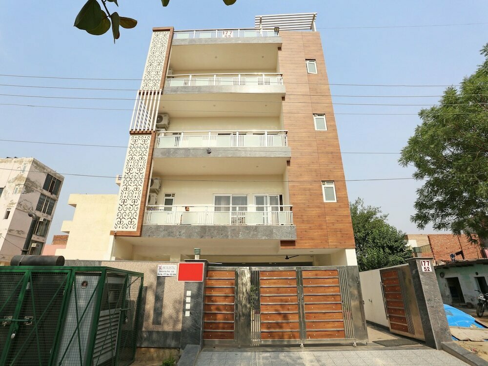 Otel Oyo 6812 Aruma Residency, , foto