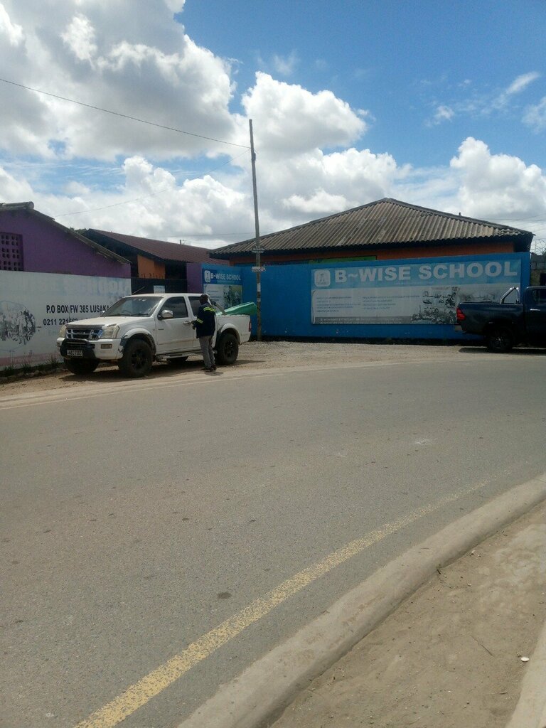 Ortaokul B-Wise, Lusaka, foto