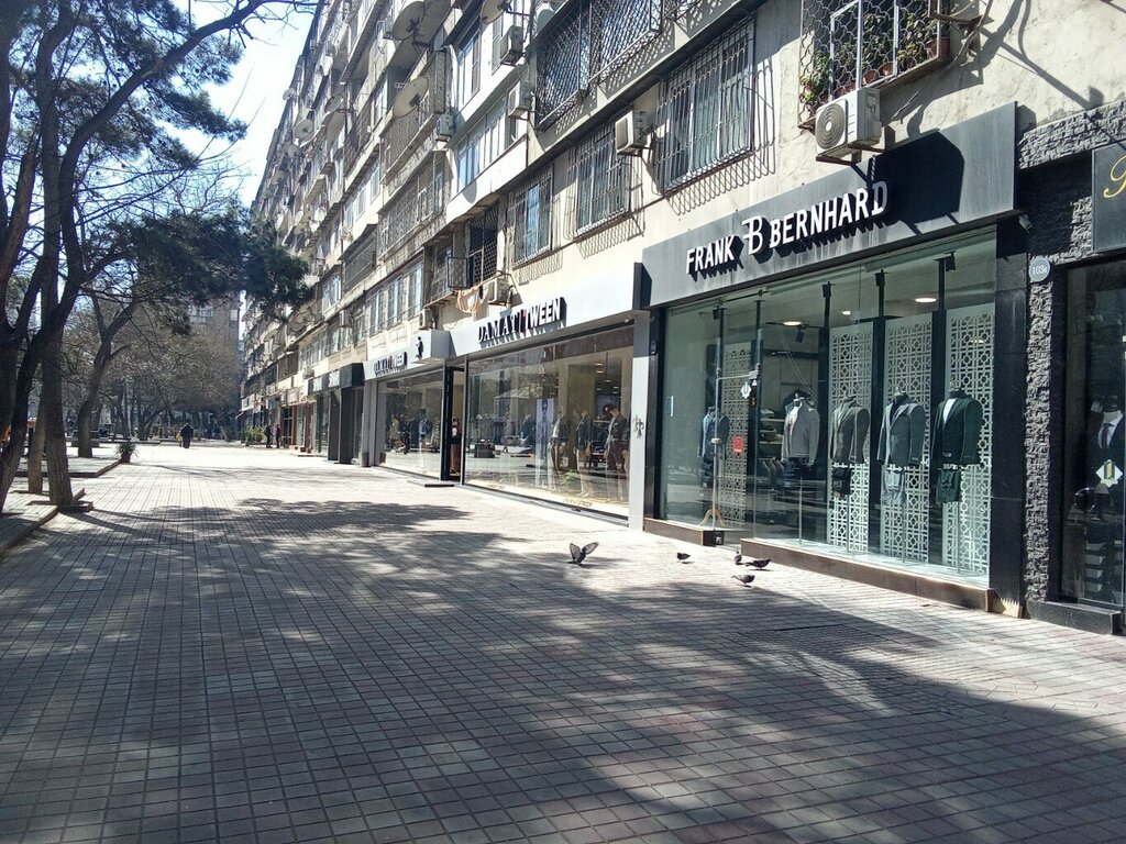 Giyim mağazası Frank b bernhard, Bakü, foto