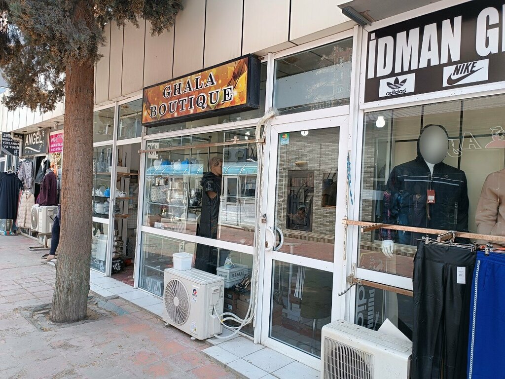 Giyim mağazası Ghala boutique, Bakü, foto