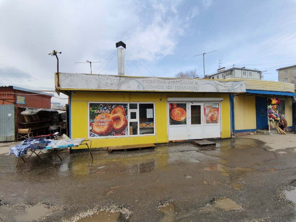 Ekmek fırını Киоск по продаже тандырных лепешек, Samara, foto