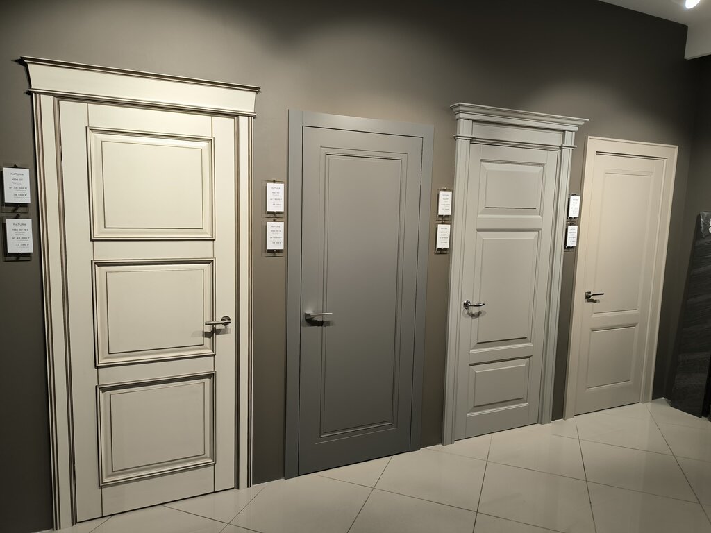 Kapılar Брянский лес, Moskova, foto