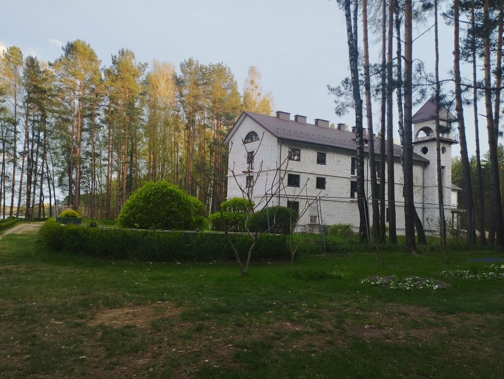 Resort oteller, tesisler База отдыха Высокий берег ОАО Гродненский мясокомбинат, Grodnenskaya oblastı, foto