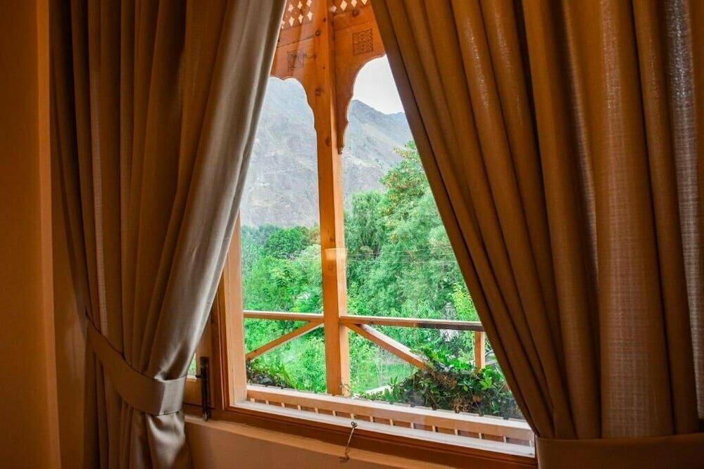 Otel Roomy Hindukush Sarai Chitral, , foto