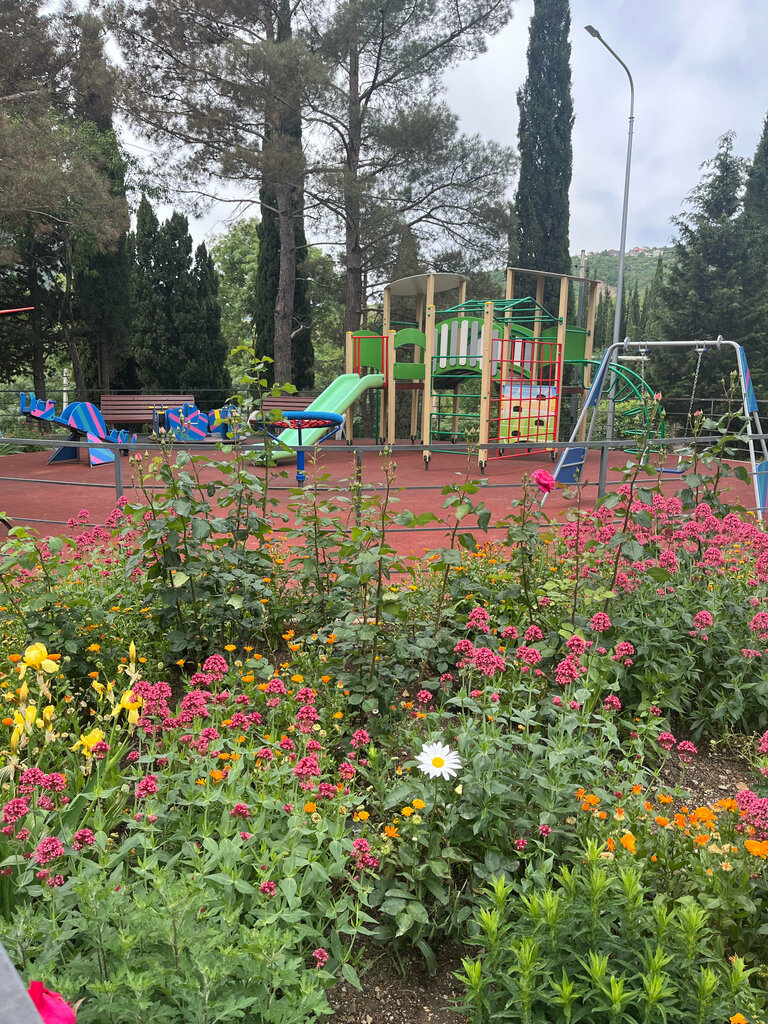 Oyun alanı Playground, Kırım Cumhuriyeti, foto