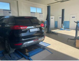 Uptuns Service (Кезлевская улица No:1А, село Укромное), otomobil servisi  Kırım Cumhuriyeti'nden