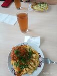 Вкусно как дома (ulitsa Ivana Usoltseva No:2, Irbitskiy Trakt, 3-y km ot Roshchinskogo Koltsa), kafe  Tiumen'den