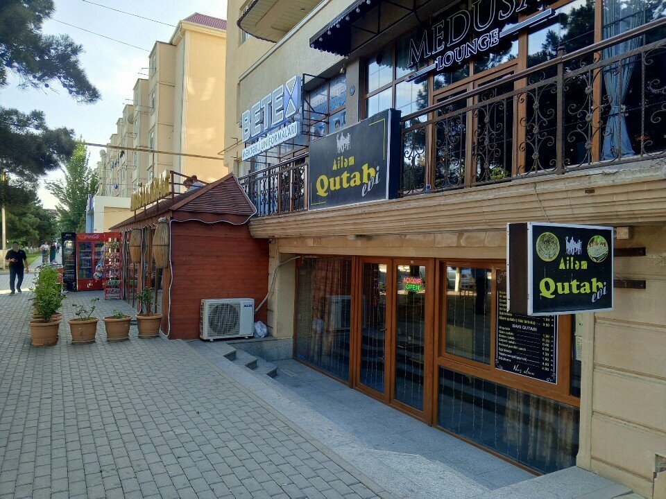 Restoran Ailem qutab evi, Sumgayıt, foto
