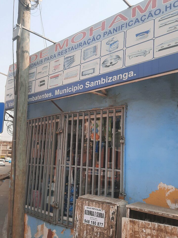 Banyo ve klozet mağazaları Comércio Mohamed Hady, Loanda, foto
