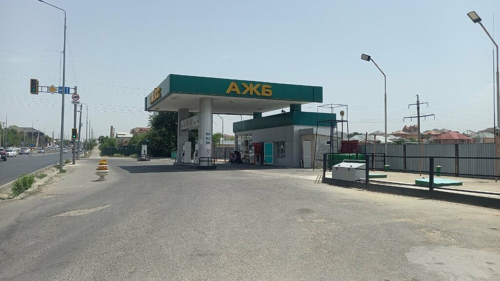 Benzin istasyonu Maıss, Çimkent (Şımkent), foto