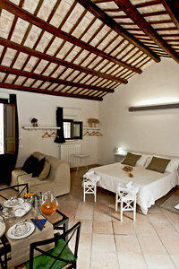 Residence San Martino (Via Pietro Salerno,91016 Erice,Sicily,), otel