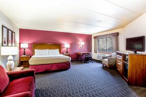 AmericInn by Wyndham Cloquet (United States Route 22), otel  Cloquet'den