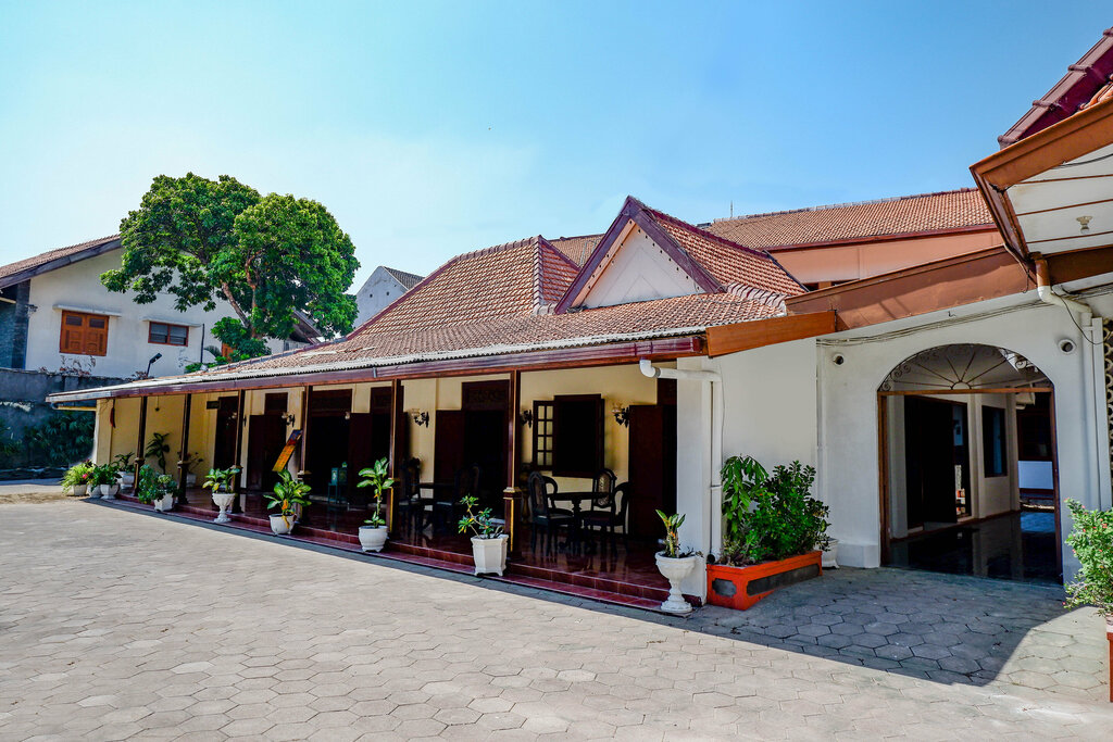Otel Super Oyo Capital O 1644 Hotel Griya Kencana, Surakarta, foto