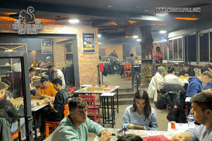 Meşe Waffle (Ören Mah., 2067. Cad., No:26, Burhaniye, Balıkesir), kafe  Burhaniye'den
