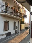 Tano's Bed & Breakfast (Sicily, Messina, Giardini-Naxos, Via Mastrociccio, 13), otel  Sicilya'dan