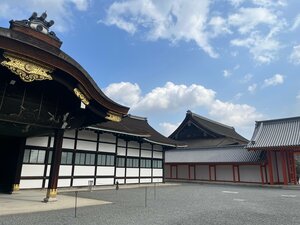 Kyoto Imperial Palace (Kyoto Prefecture, Kyoto, Kyoto Gyoen National Garden), müzeler ve sanat galerileri  Kyoto'dan