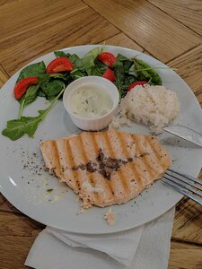 City Pizza (Solnechnaya ulitsa No:21к1), pizzacılar  Langepas'tan