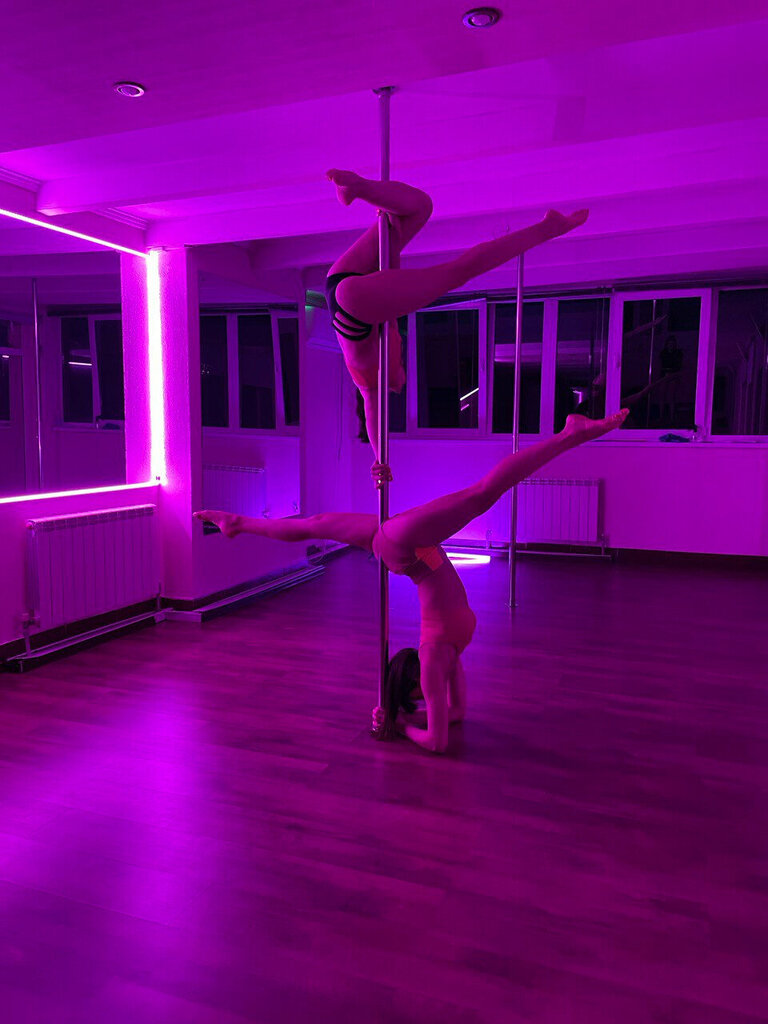 Dans okulları Pole, Krasnodar, foto