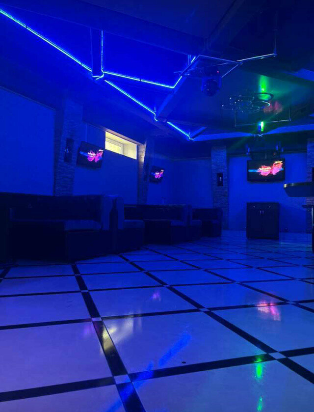 Karaoke kulüpleri Saklya, Cherkessk, foto